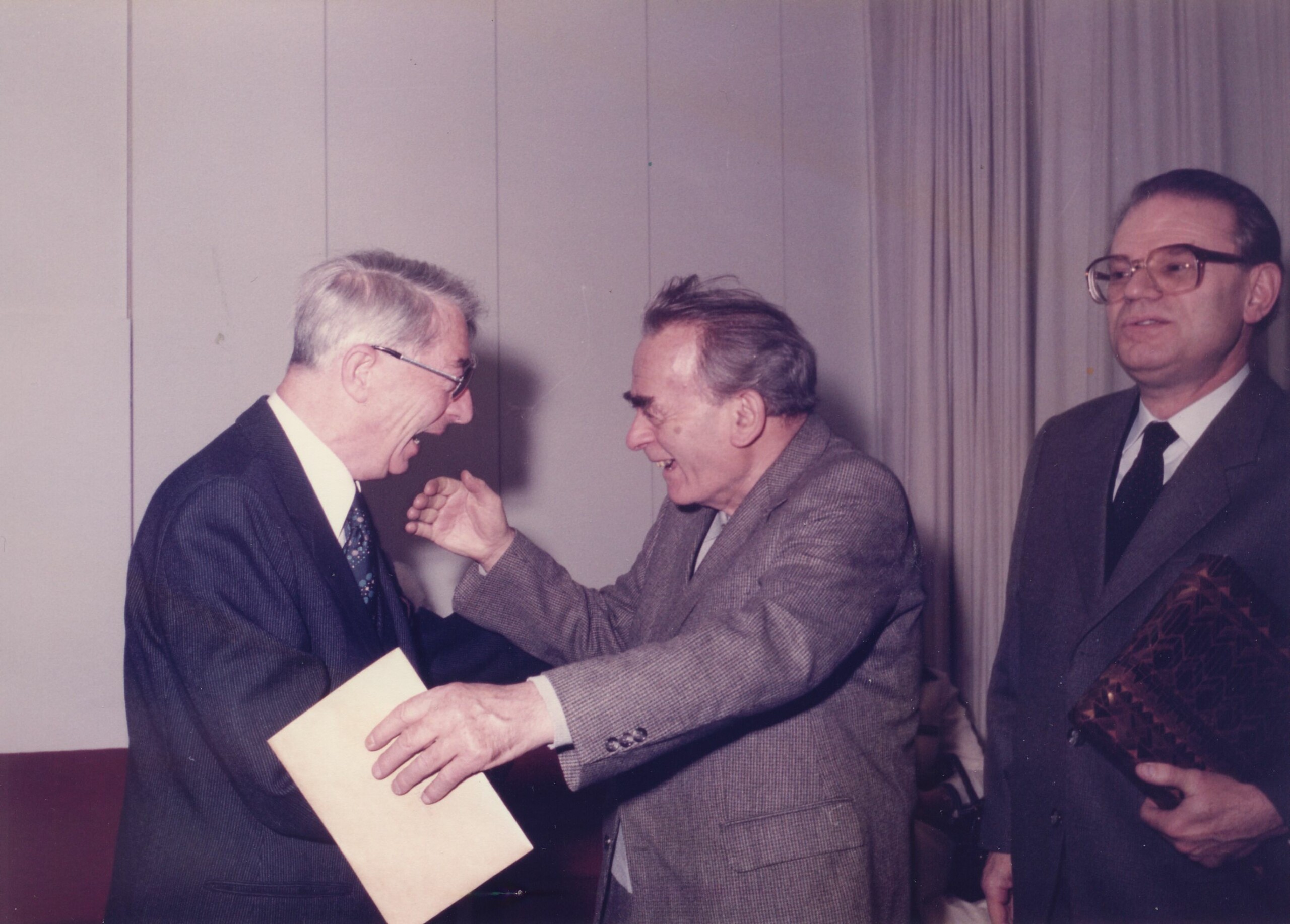 Max Diamant in der Emigration - We Refugees Archive